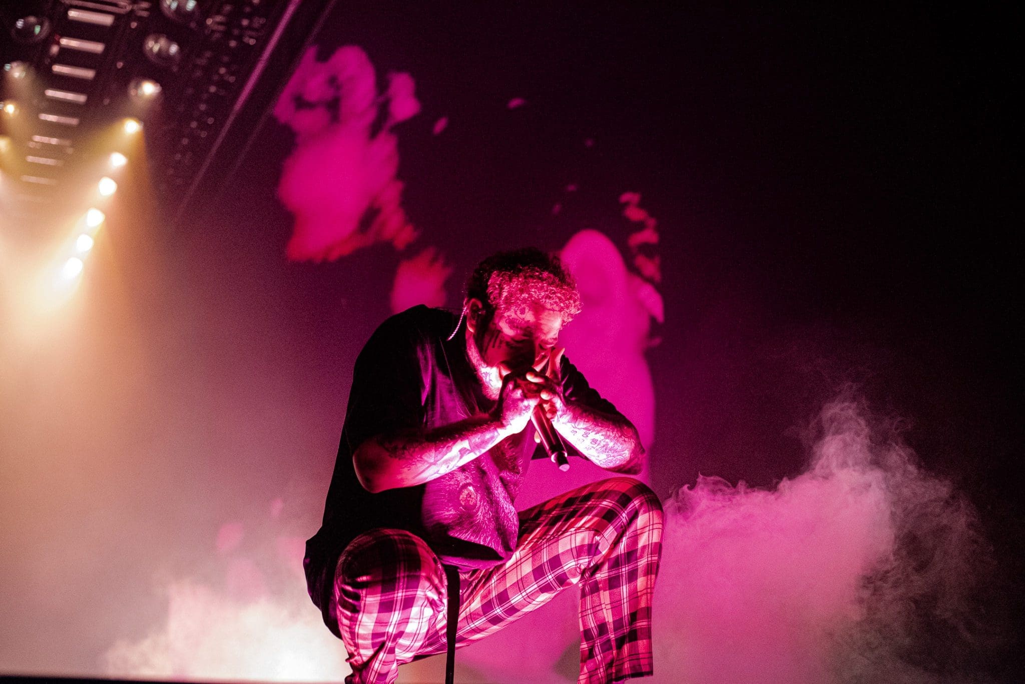 POD Photos: Post Malone's 'Runaway Tour' Captivated the Allstate Arena ...